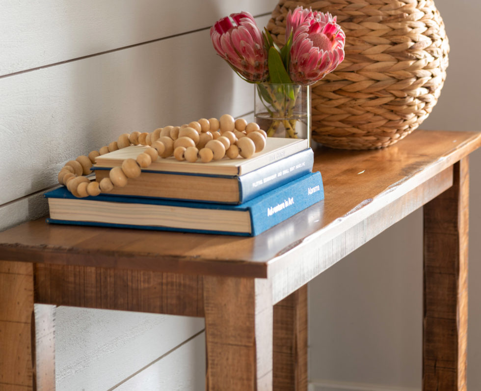 Console tables - Living furniture - Canadel