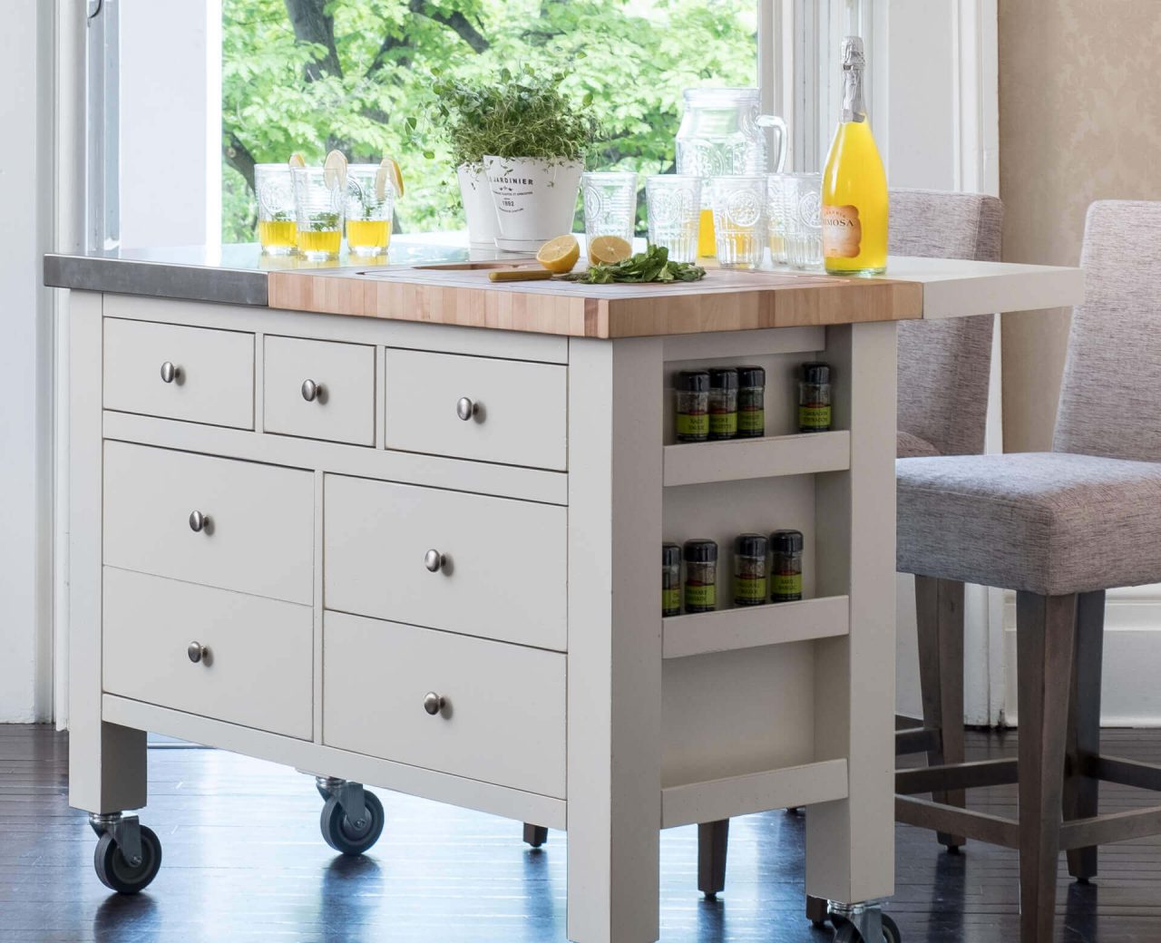 Buffets and island kitchen - Canadel